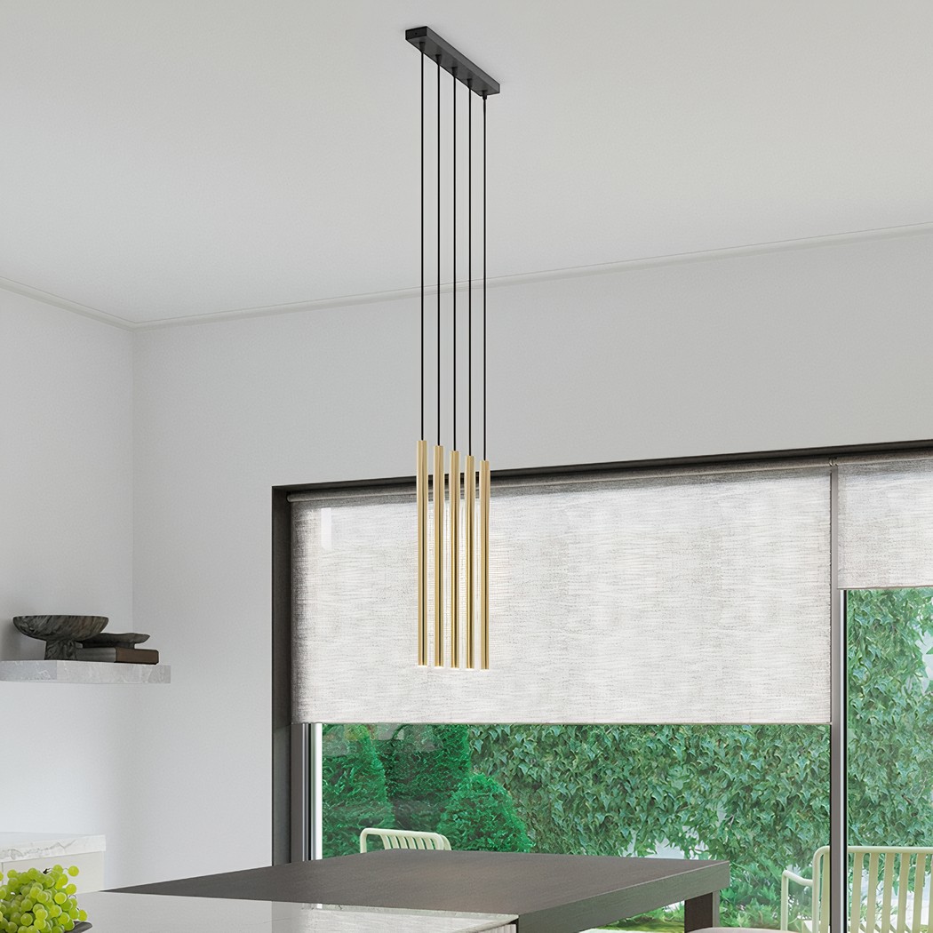 Lámpara colgante tubular múltiple de metal dorado • Tendencia Luminarias